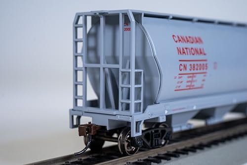 Bachmann Trains - Canadian 4 Bay Cylindrical Grain Hopper - Canadian National - HO Scale