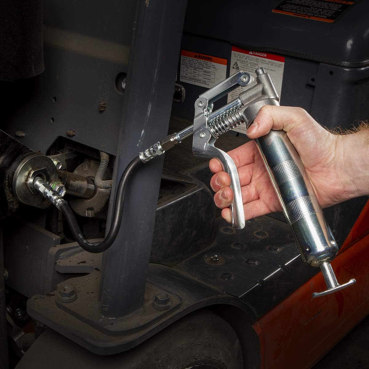 Workforce Mini Grease Gun, for 3 oz. Cartridges, 12 In. Flexible Extension, 4 In. Rigid Extension - L1305
