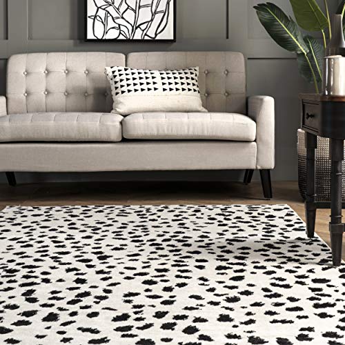 nuLOOM Brooks Leopard Print Area Rug, 4' x 6', Beige
