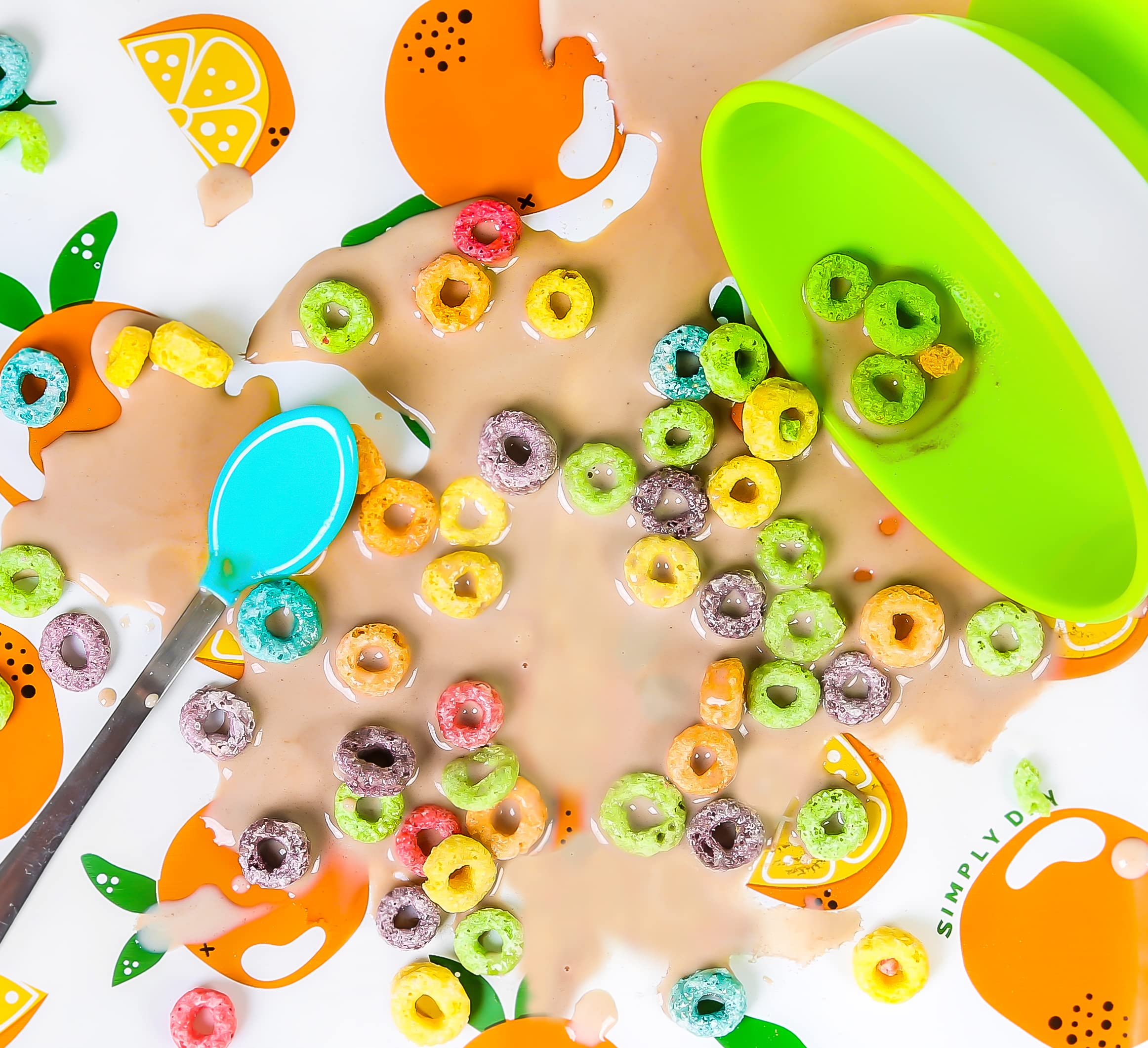 Simply Day Disposable Placemats for Kids, Oranges (SP-001)