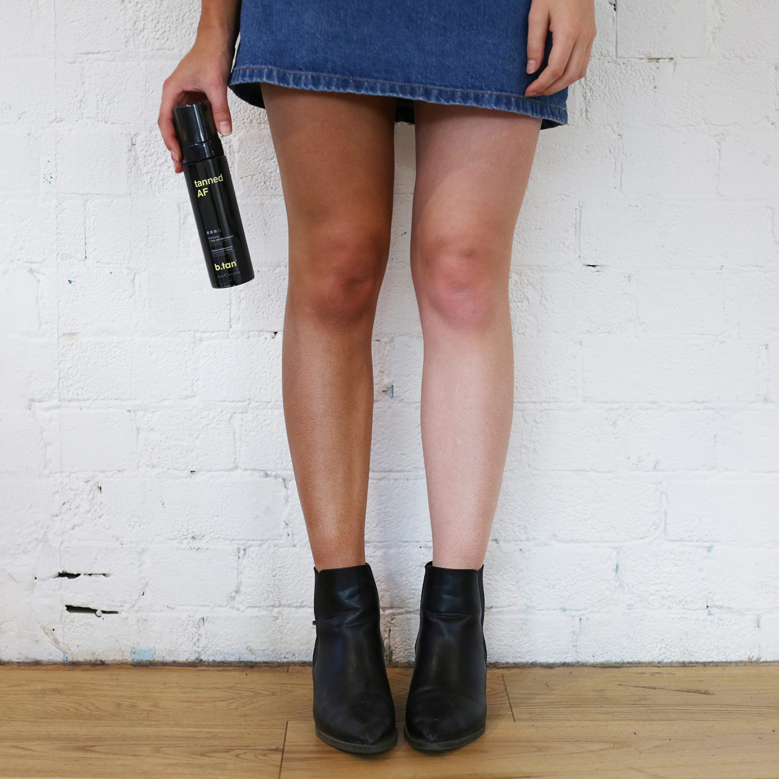 b.tan Dark Self Tanner Mini Kit | Get Tanned Travel Bundle - Mini Dark Self Tanner Mousse with Self Tanning Mitt Applicator, 1 Hour Sunless Tanner, Fast Self Tan, Vegan, Cruelty Free, 3 Fl Oz