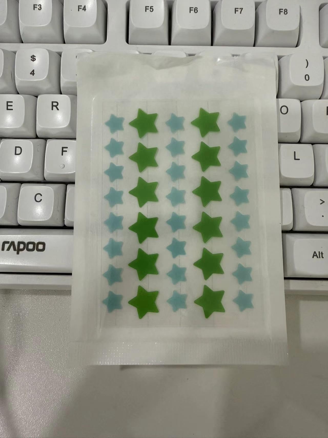 Star-Shaped Pimple Patch