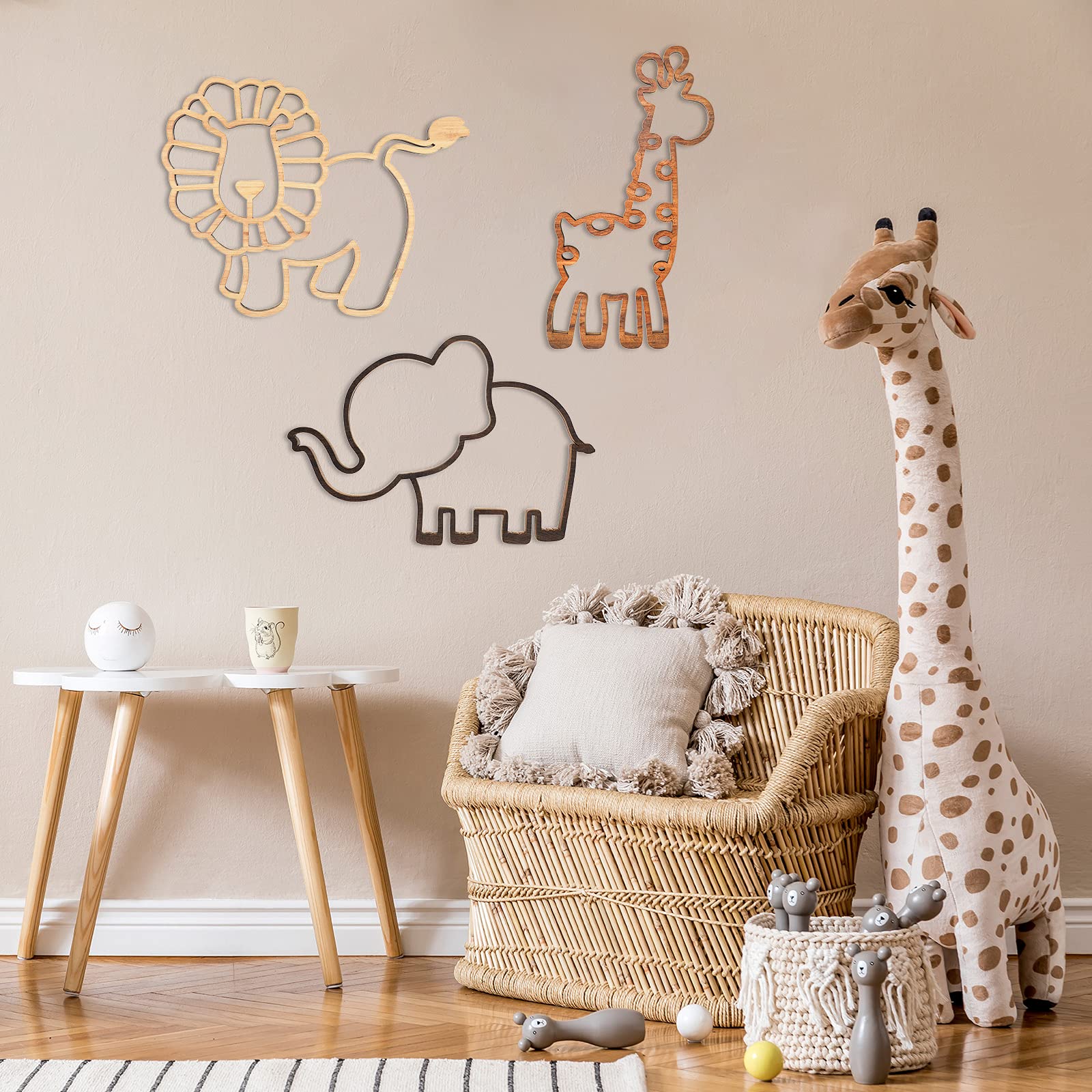 Yulejo Nursery 3 Pieces Jungle Theme Nursery Decor Wooden Animal, Woodland Safari Wall Decor with Glue Points for Bedroom Decor (Lion, Elephant, Giraffe)