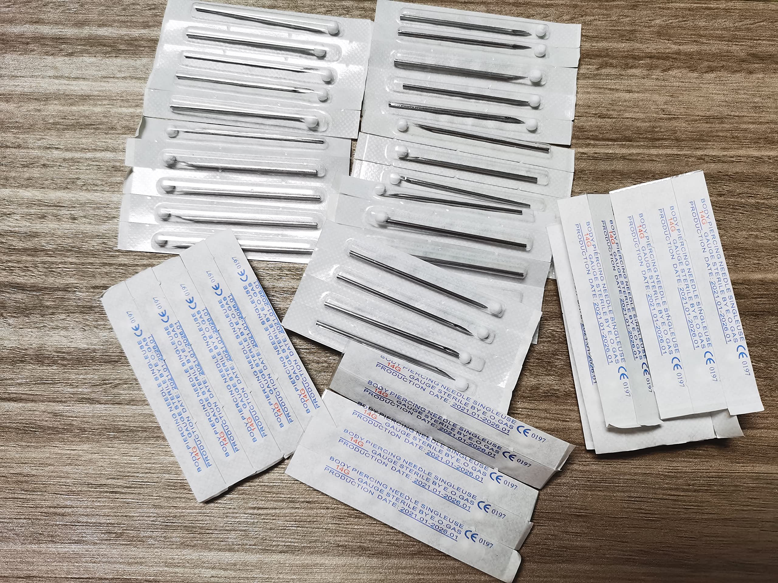 JIESIBAO 50PCS Mixed Body Piercing Needles, 12G 14G 16G 18G 20G Stainless Steel Sterile Disposable Ear Nose Navel Nipple Lip Piercing Needles