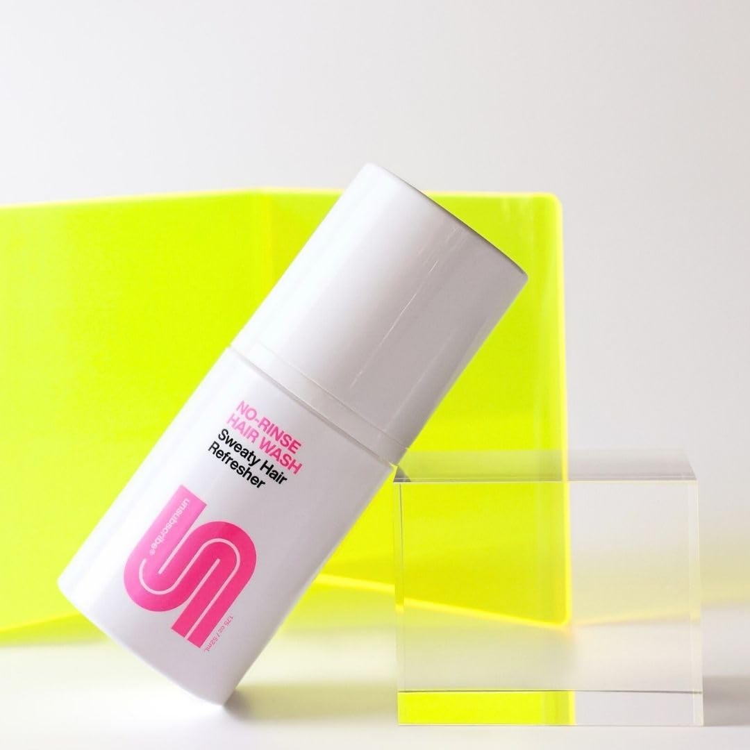 Refresh Your Sweaty Hair in Seconds: Lightweight Waterless Shampoo Foam