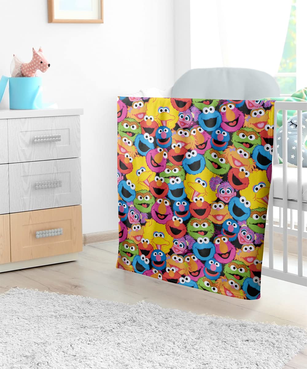 LOGOVISION Sesame Street Lightweight Baby Blanket, 30"X40", Character Head Collage Unisex for Infants Girls & Boys