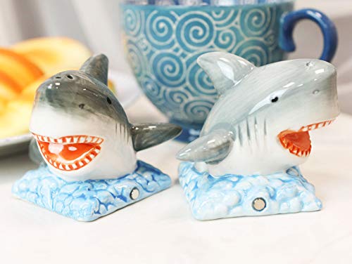 "Home Décor Accents" Ceramic Nautical Ocean Great White Sharks Salt And Pepper Shakers Figurine Set - Home Accents 33-kl1-9039