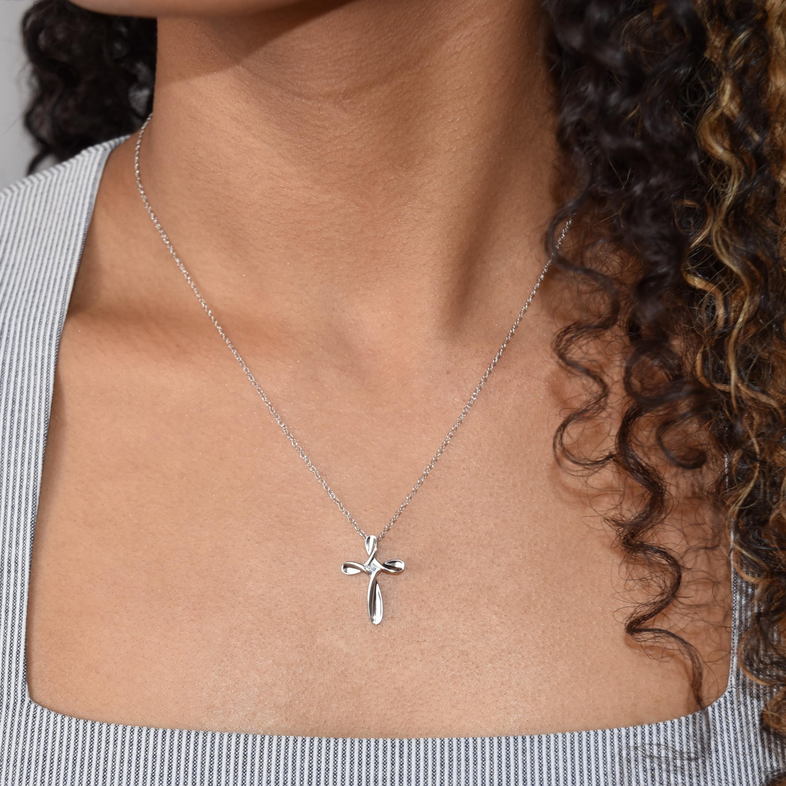 .925 Sterling Silver Birthstone Looped Cross Pendant Necklace - 18" Box Chain - March Aquamarine