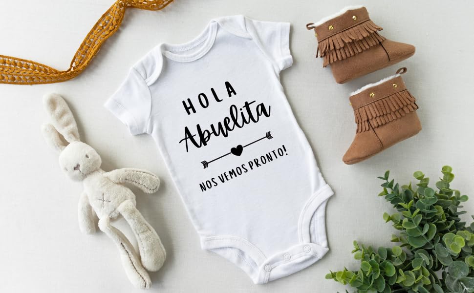 "Hola Abuelita Nos Vemos Pronto" Pregnancy Announcement Outfit – Gift for Expecting Grandparents