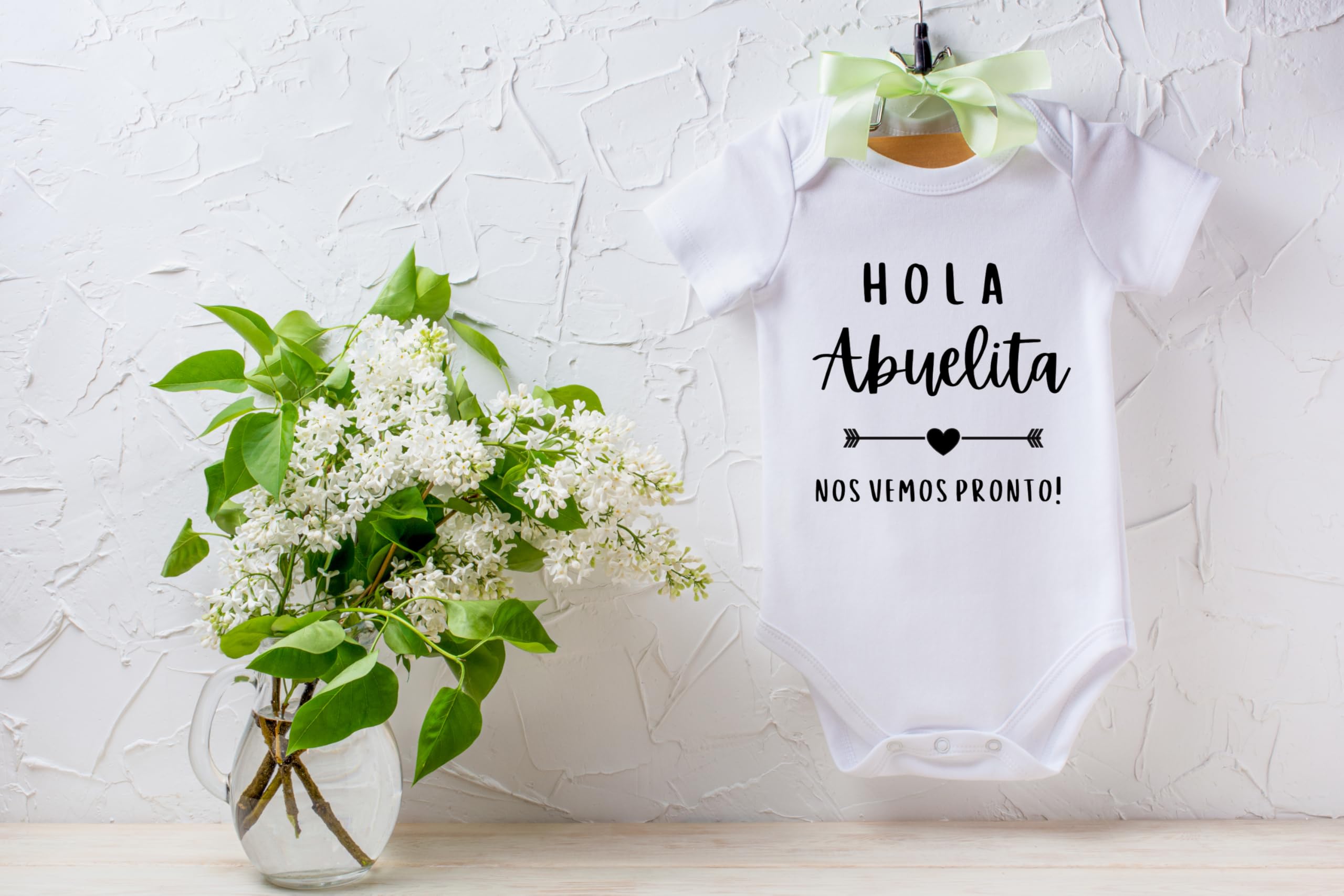 "Hola Abuelita Nos Vemos Pronto" Pregnancy Announcement Outfit – Gift for Expecting Grandparents