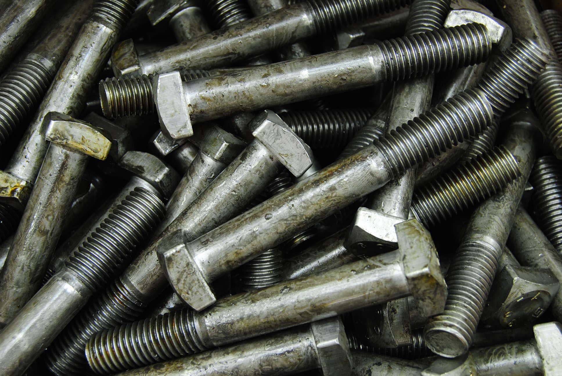 (15) Square Head 5/8-11 x 4-1/2" Bolts Unplated A307 15/16" Sq