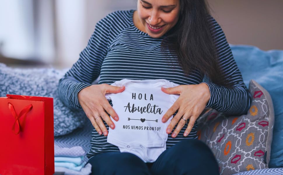 "Hola Abuelita Nos Vemos Pronto" Pregnancy Announcement Outfit – Gift for Expecting Grandparents