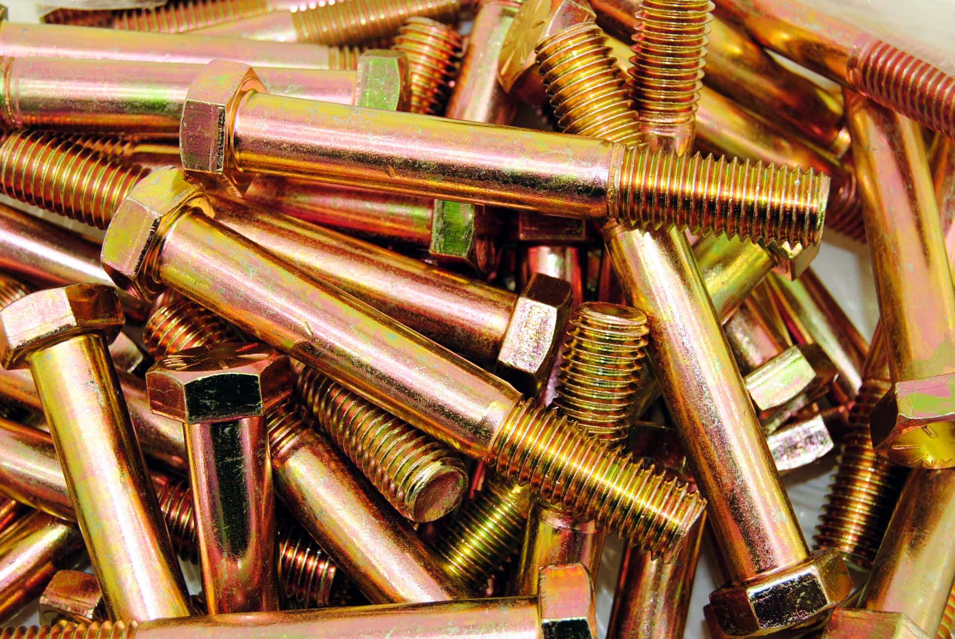 (15) Hex Head 5/8-11 x 4-1/2 Grade 8 Bolts Cap Screws Yellow