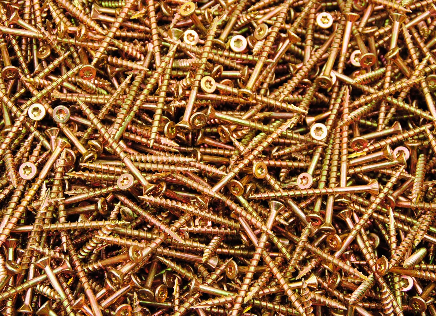 (2500) Torx T25 Star Flat Head 9 x 2-1/2 Yellow Zinc Type 17 Wood Screw Bulk