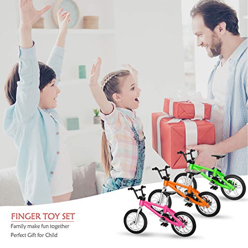 18 Pieces Mini Finger Toys Set Finger Skateboards Finger Bikes Scooter Tiny Swing Board Fingertip Movement Party Favors Replacement Wheels and Tools