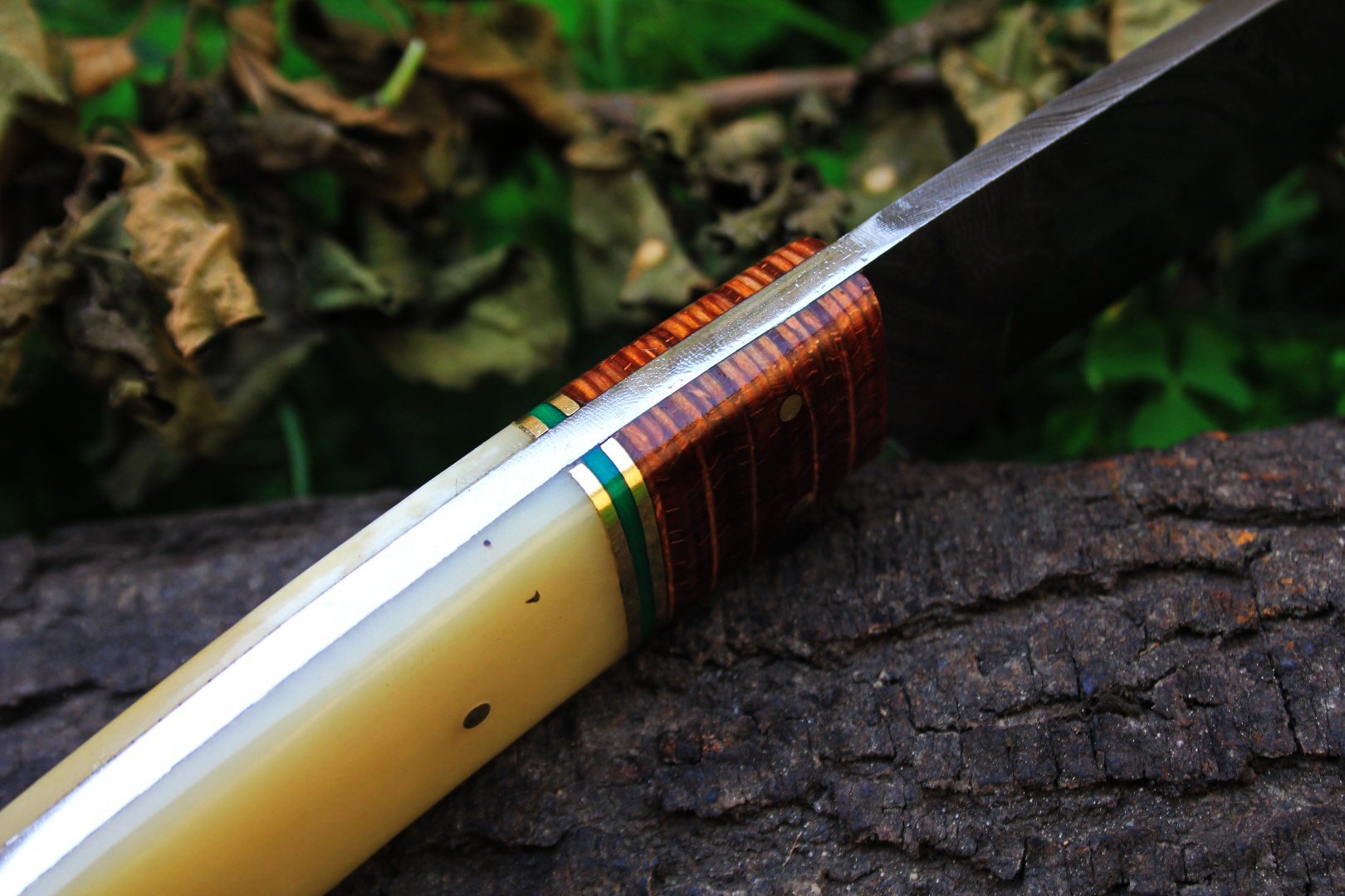 (12 8/8) DKC-192 Spirit Hunter Damascus Hunting Handmade Knife Fixed Blade 9 oz 9" Long 4.5" Blade
