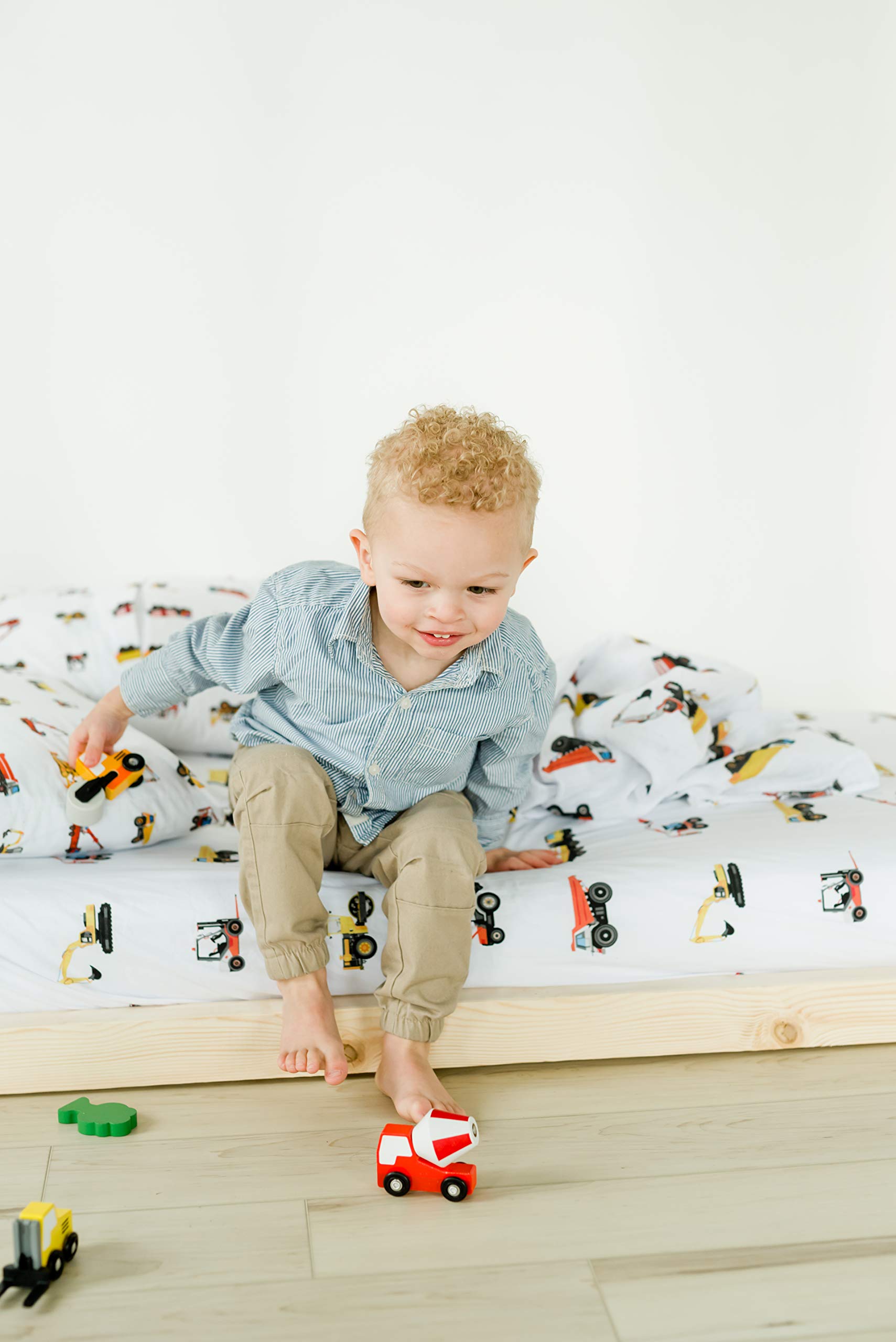 100% Cotton Fitted Crib Sheet - Premium Baby Bedding - Soft, Breathable & Durable - Construction Trucks Print