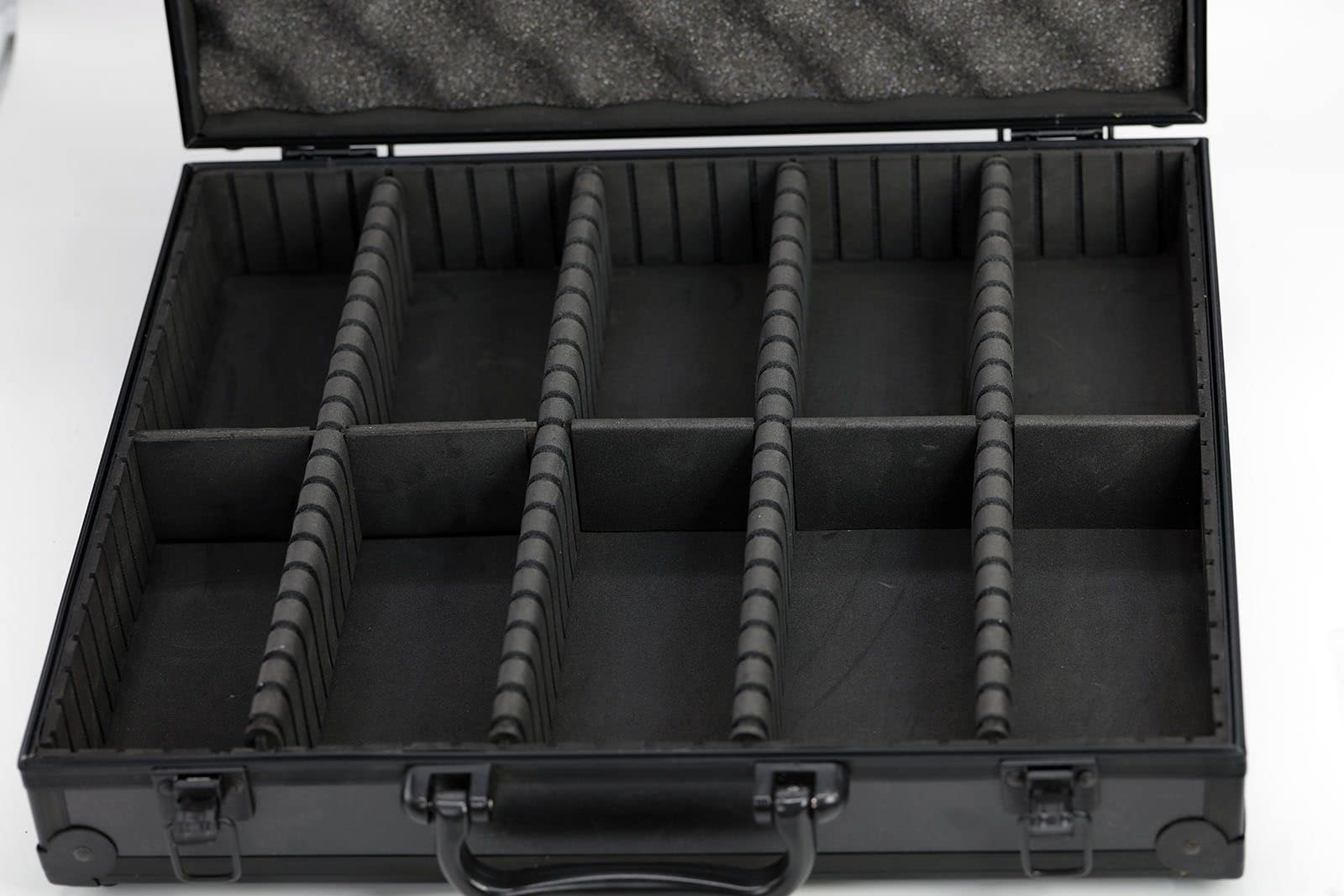 1/32 Slot Car Aluminum Carrying Case for Scalextric Carrera Slot.it NSR Storage
