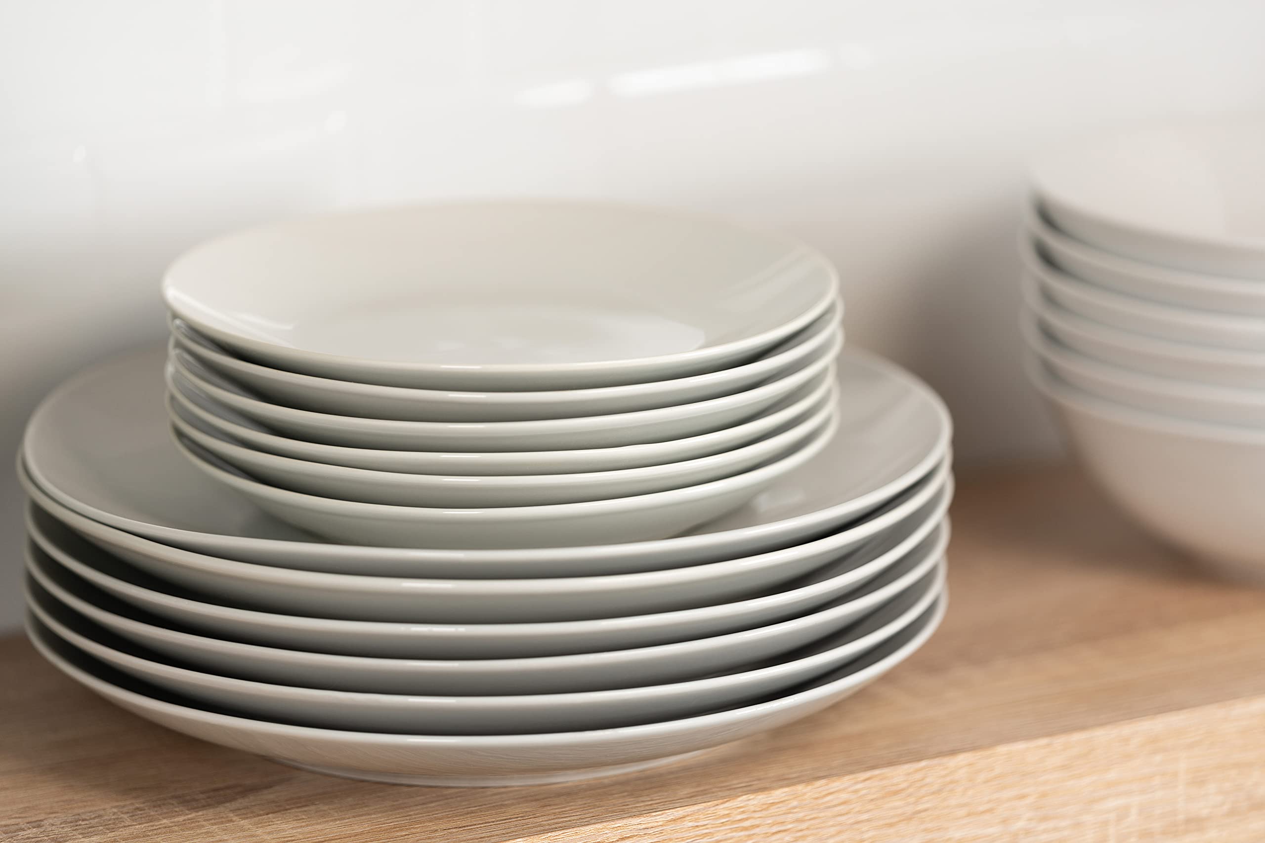 10 Strawberry Street Simply White 7.5" Coupe Salad Plate, Set of 6