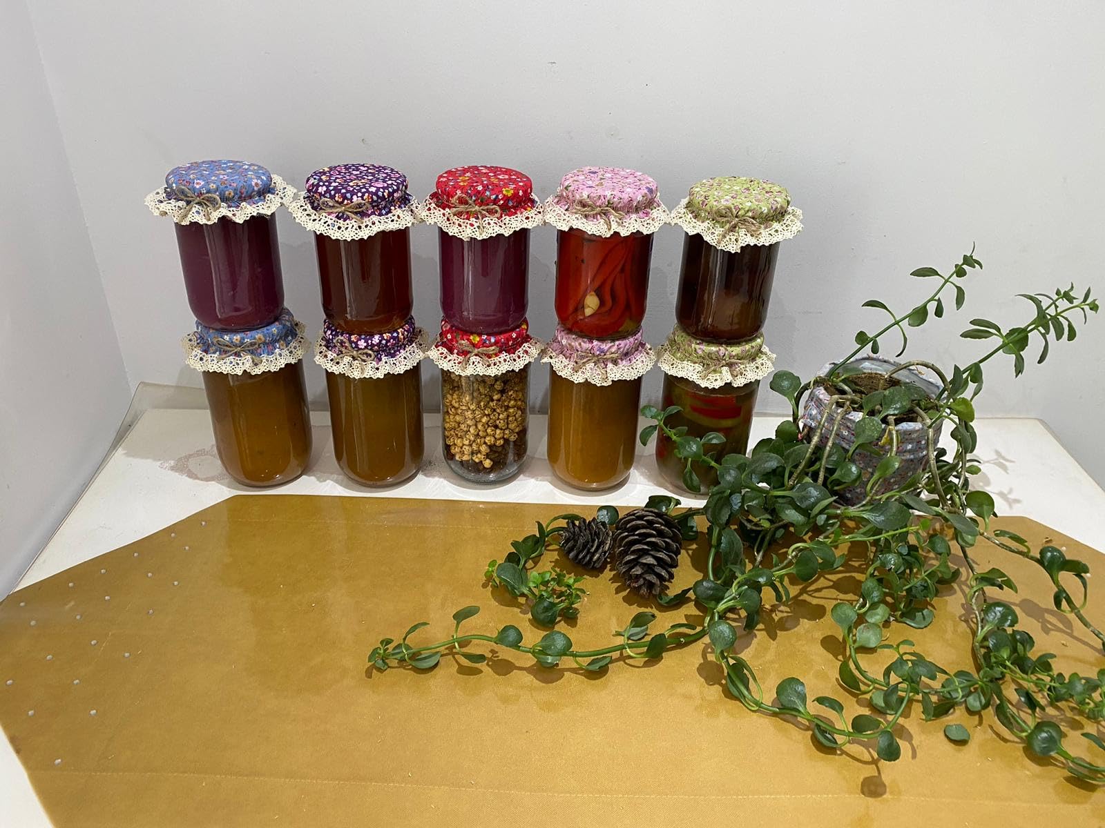 10 Pieces Elastic Jar Cover Cloth - 100% Cotton Jar Cover Cloth - Stretchy Colorful (Red,Blue,Yellow,Pink,Green) Flowered Pattern - Breathable Fermentation Lid Bowl - Reusable Elastic Cloth Jar Covers