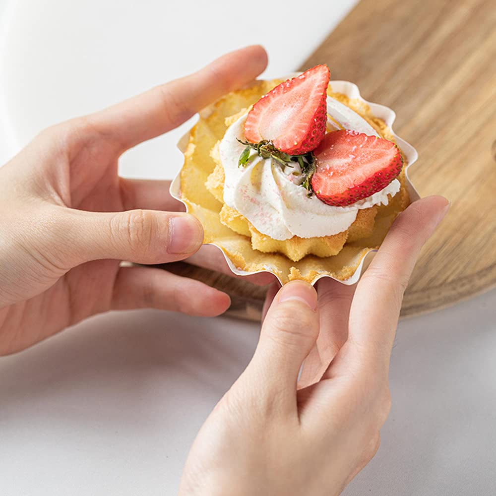 100 PCS Baking Cups Cupcake Liner Flared Brioche Standard Muffin Wrappers Greaseproof Coated Paper Cup for Wedding Birthday Holiday Party or Baby Shower (Brown)