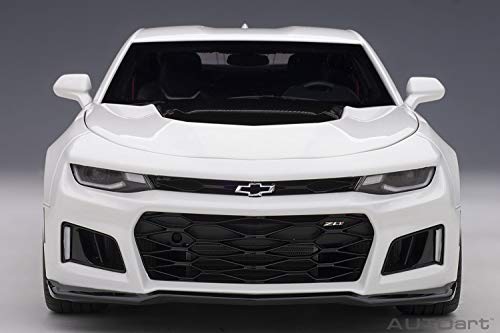 AUTOart 1/18 Model Car of Chevy Camaro ZL1 Summit White 71206