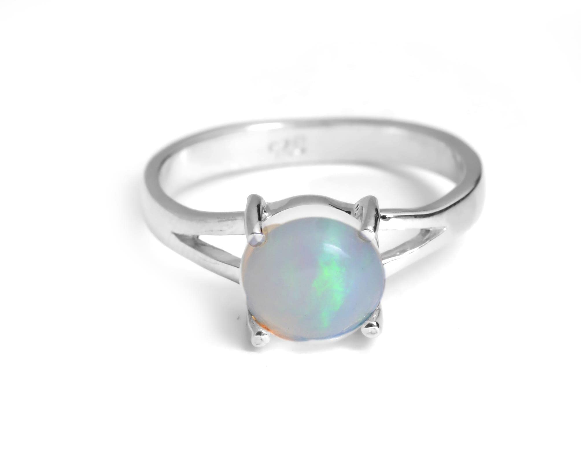 1.40 Carat Natural Finest Fire Ethiopian Opal Gemstone Woman Ring in 925 Sterling Silver