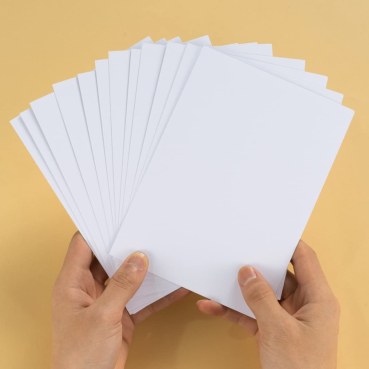 100 Pack Thick Paper Cardstock Blank Heavy Cards Stock for Invitations, Greeting Cards Making, Postcards, Photos, 250GSM Thick Paper (White, 5x7 inches)