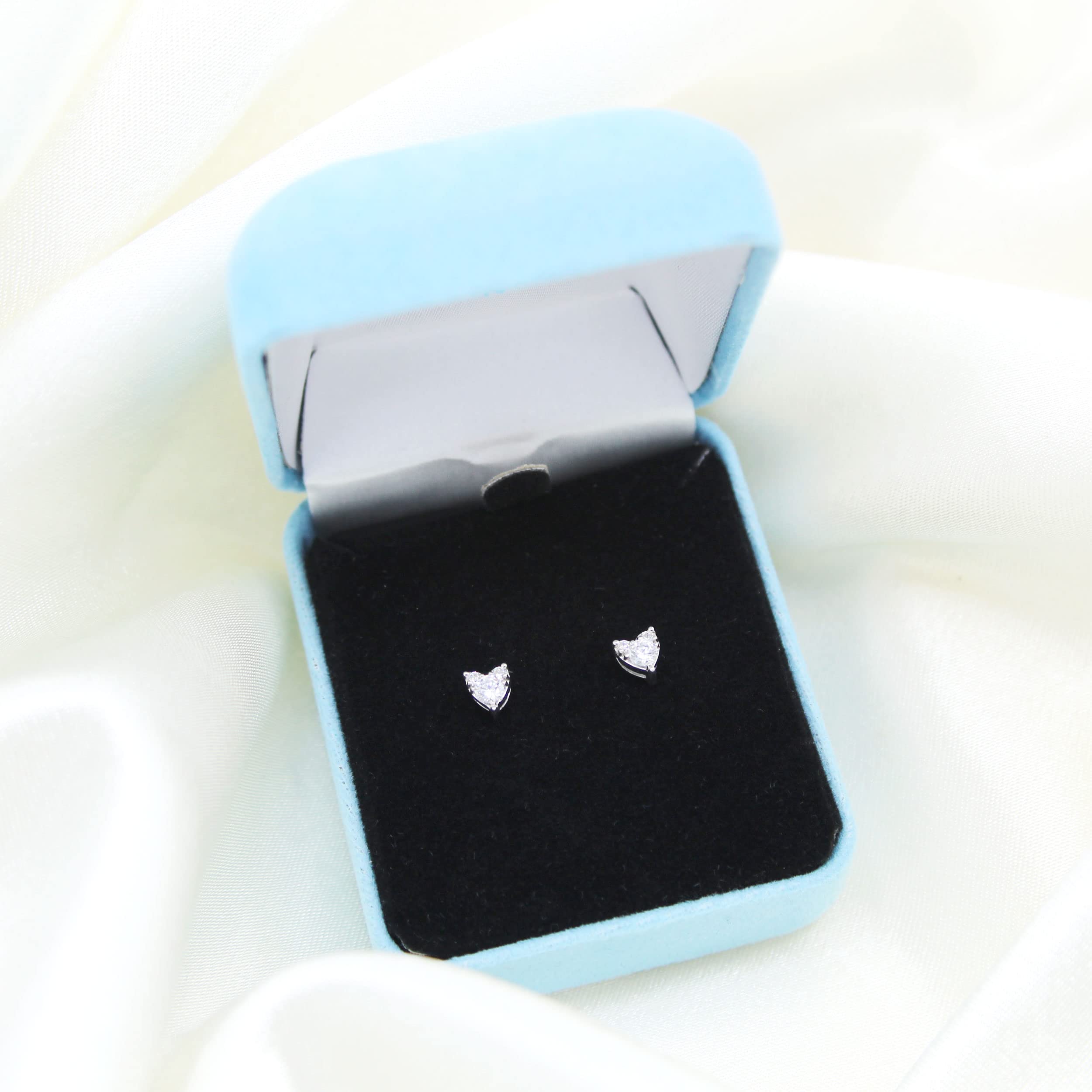 1/4 Ctw Natural Diamond Stud Earrings set in 925 Sterling Silver (HEART)