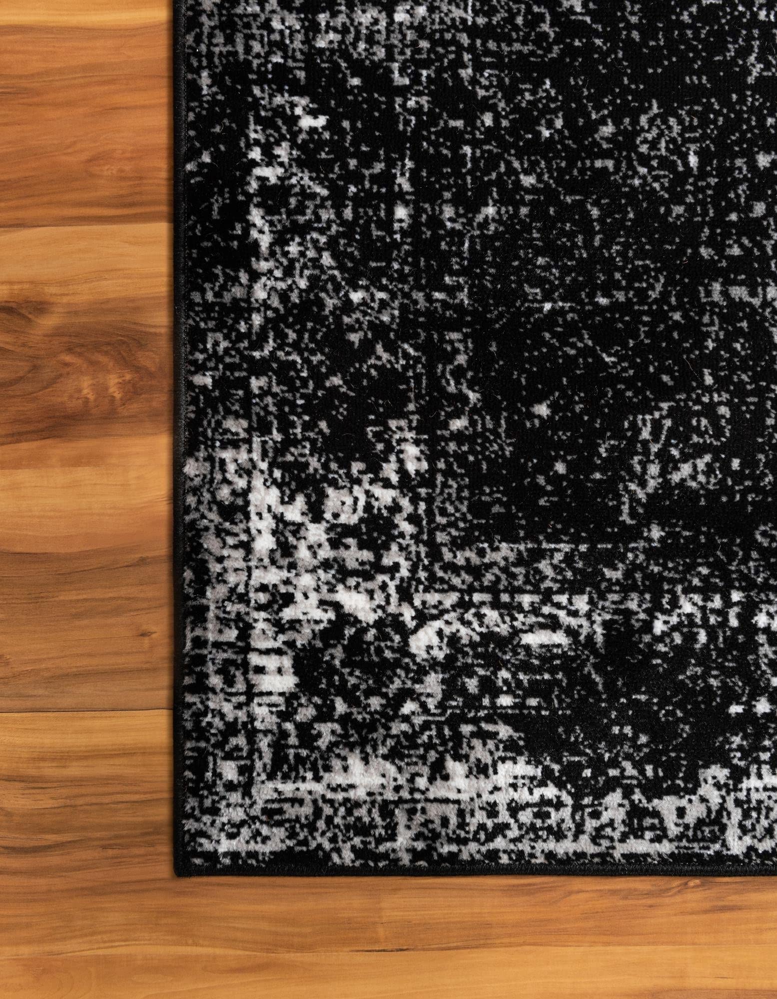 Rugs.com Monte Carlo Collection Rug โ 8' x 10' Black Medium Rug Perfect for Living Rooms, Large Dining Rooms, Open Floorplans