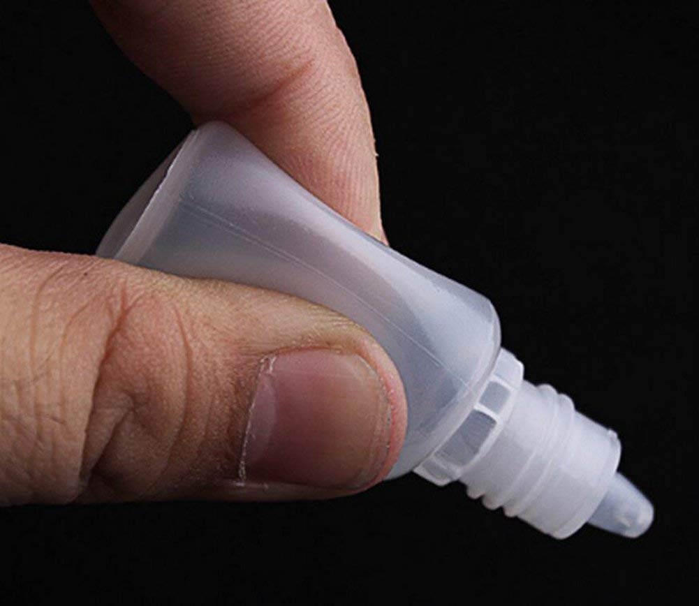 50Pcs Mini Clear Plastic Squeezable Dropper Bottles Empty Eye Liquid Dropper with Screw Caps and Plugs Eye Dropping Bottles Container Dispenser for Reagent Lab Drops Essential Oil 2ml/0.07oz