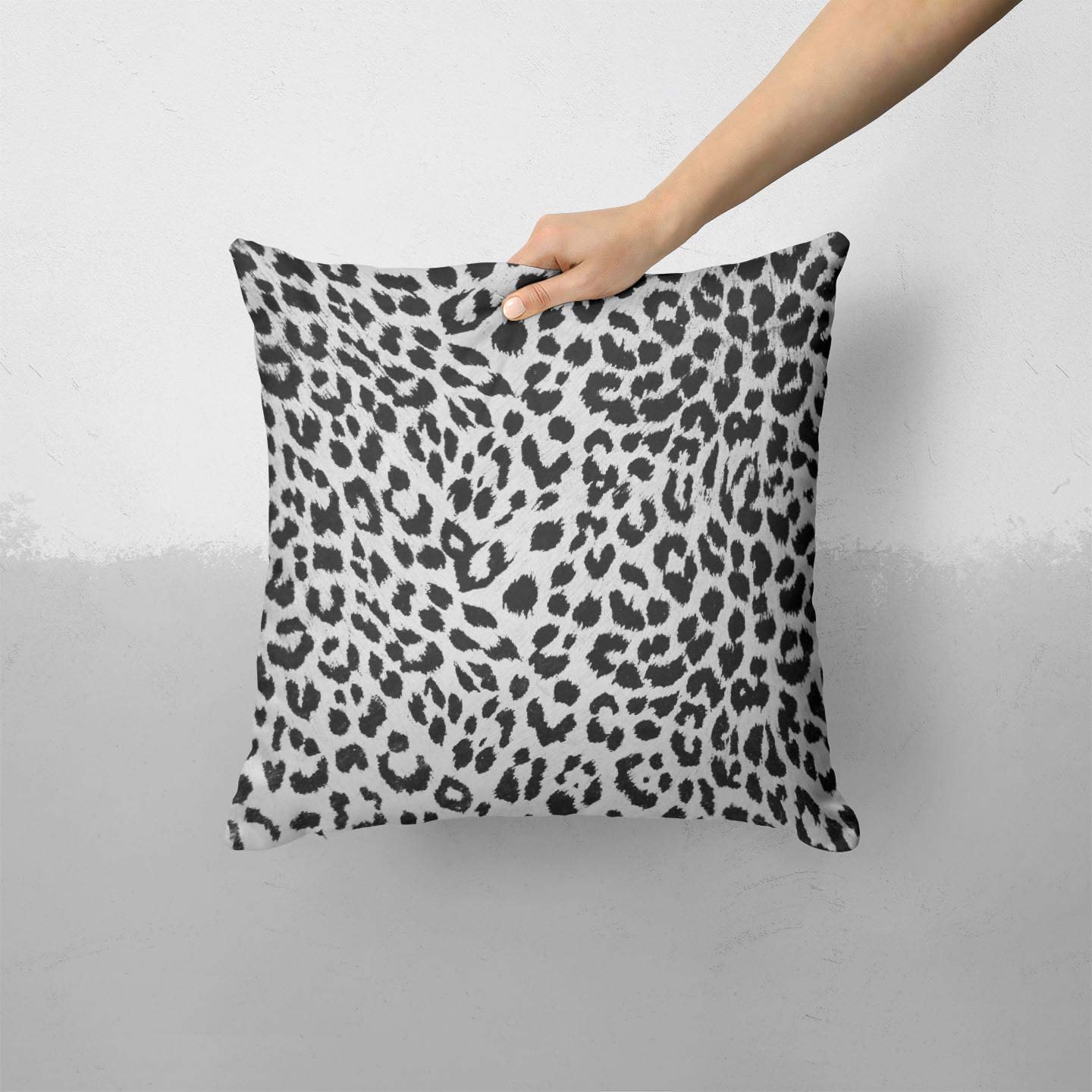 iiRov Vector Leopard Animal Print - Custom Decorative Home Decor Indoor or Outdoor Throw Pillow Cover for Sofa, Bed or Couch Cushion (Pillow CASE Cover ONLY)