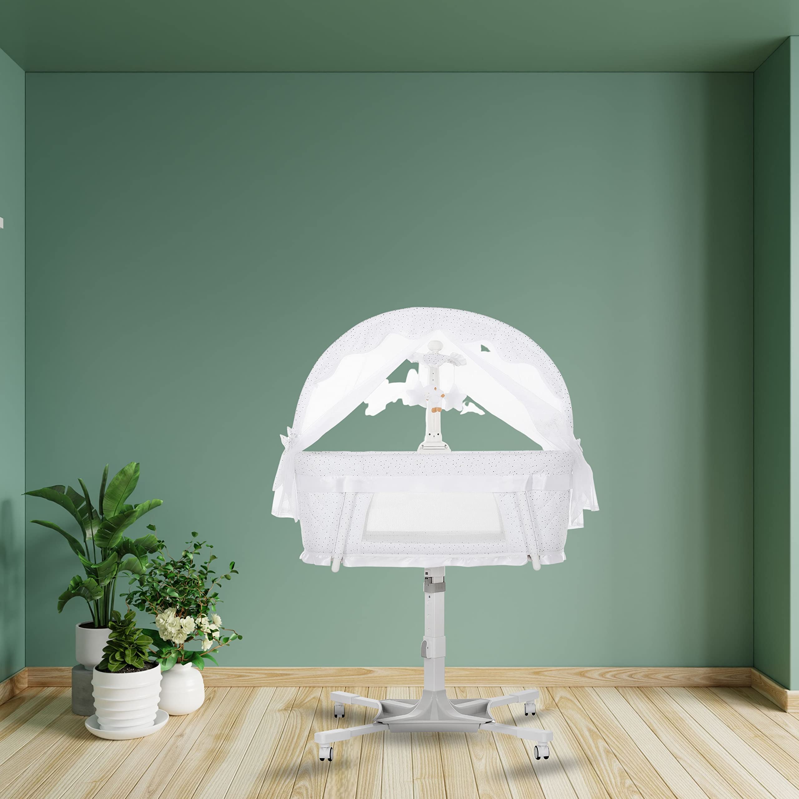 Dream on Me Breeze Swivel Baby Bassinet in White, 4 Adjustable Height Positions, Sturdy and Lightweight Portable Bassinet, Breathable Mesh Sides with Waterproof Mattress Pad