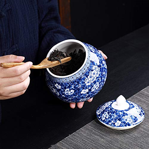 HUANG Ancient Chinese Style Creative Blue and White Ceramic Jar with Lid