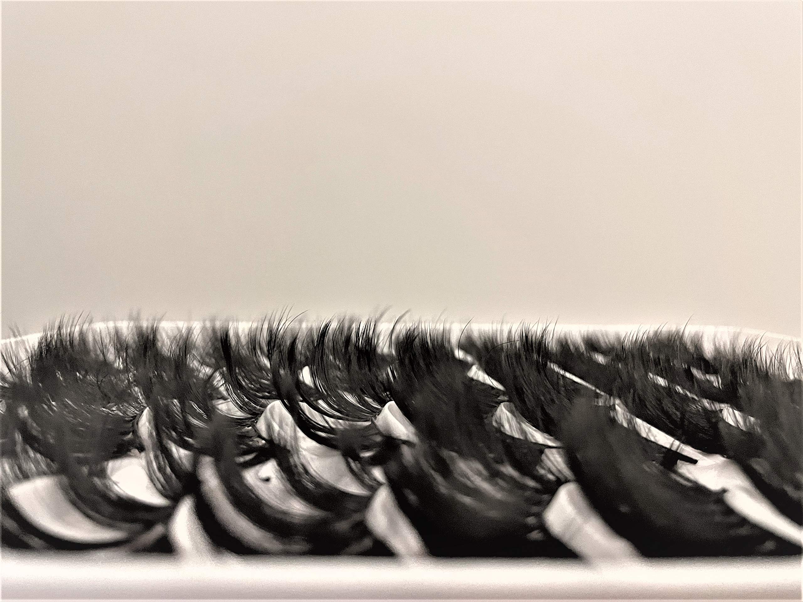 3D Mink lashes Fluffy,25mm Fake Eyelashes Natural Look 4 Styles.Long Dramatic Wispy Eyelashes Bulk,6D High Volume Soft Reusable Luxurious False Eyelashes Kit