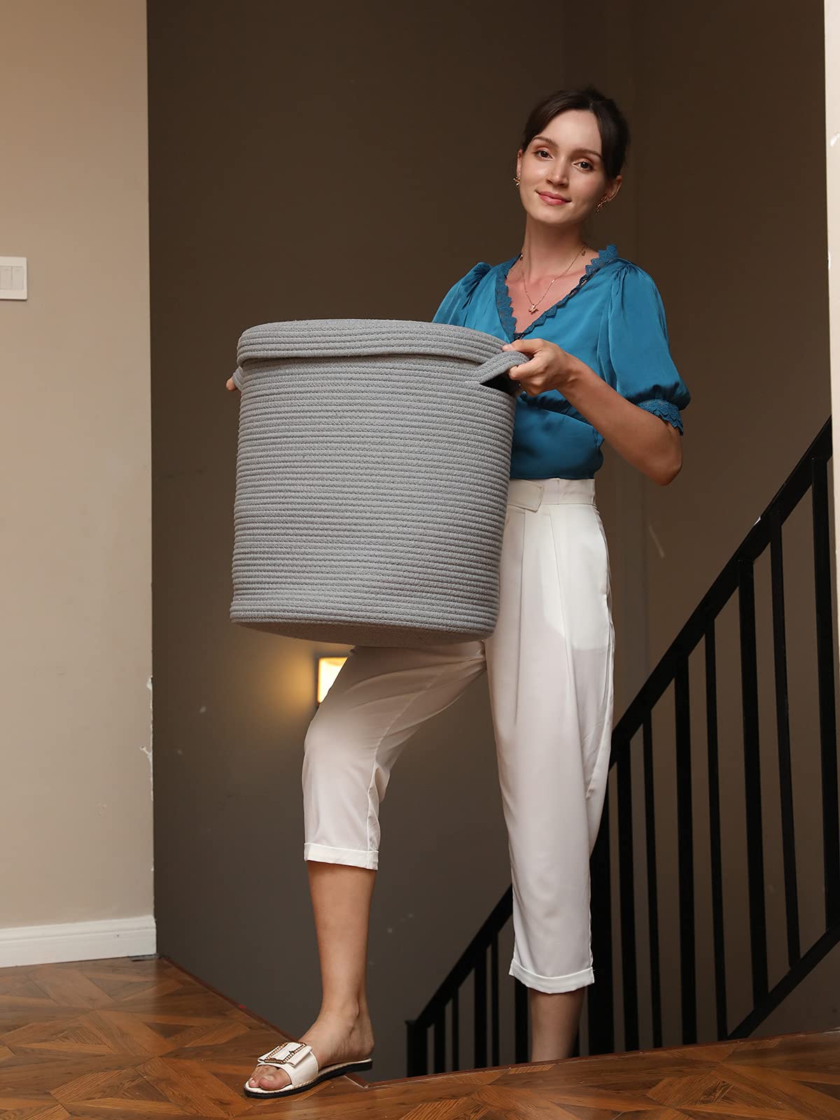 16" x 16" x 18" Extra Large Storage Basket with Lid, Cotton Rope Storage Baskets, Laundry Hamper, Cloth Bin, for Clothes Towels Blankets Pillows Storage in Living Room, Large Basket Grey with Cover