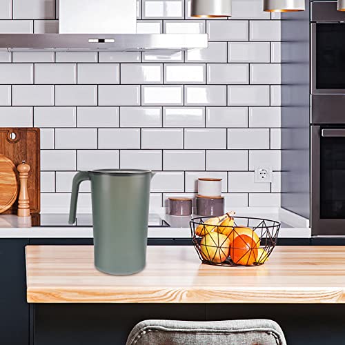 Cabilock 2500ML Plastic Pitcher Iced Tea Pitcher with Lid and Handle Hot Cold Water Carafe Water Pitcher Jug for Juices Beverage Camping Picnics (Black)