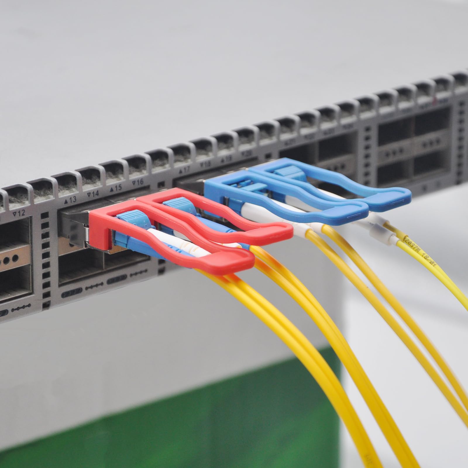 40G QSFP+ SR BiDi for Cisco QSFP-40G-SR-BD,Meraki MA-QSFP-40G-SR-BD, 40GBASE-SR Bi-Directional QSFP+LC Multi-Mode Transceiver Modul 850nm/900nm MMF 100m/150m Duplex LC