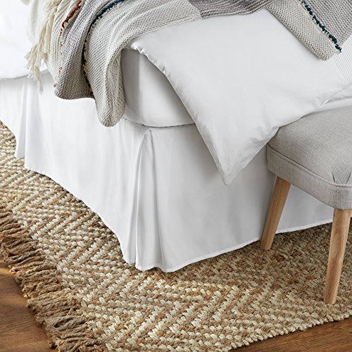 Amazon Basics Lightweight Pleated Bed Skirt - Queen, Bright White & Lightweight Super Soft Easy Care Microfiber Bed Sheet Set with 14-Inch Deep Pockets - Queen, Bright White