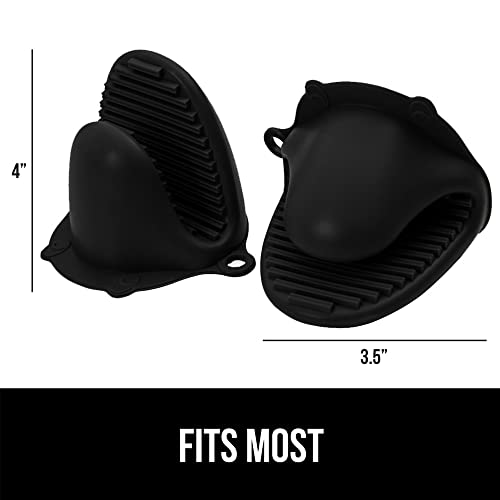 Gorilla Grip Heat and Slip Resistant Silicone Mini Potholders Mitts, Oven Mitt Gloves, BPA-Free, Textured Design, Better Grip, Hot Plate Holder, Kitchen Finger Grips, Cooking, Waterproof 2 Set, Black