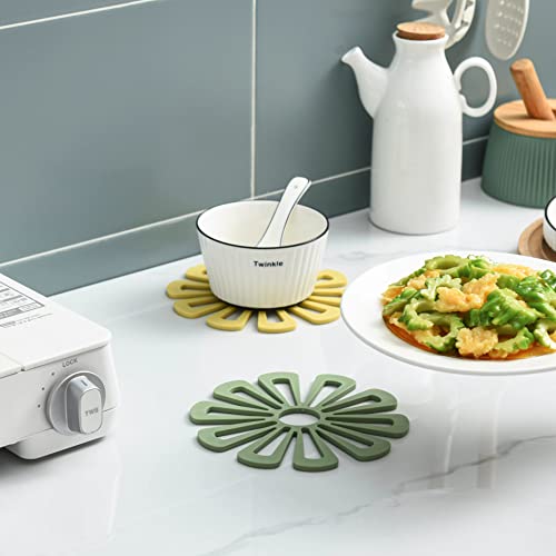 4PCS Silicone Trivet Mat, Heat Resistant Pot Holders, Multipurpose Non-Slip Kitchen Hot Pads for Countertops & Tables, Kitchen Trivets for Hot Dishes & Cookware, Hot Pot Holder for Pots & Pans