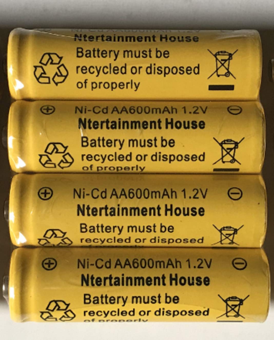4 Piece Set AA NiCd 600mAh 1.2V Rechargeable Battery Personal Healthcare / Health Care