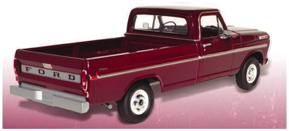 1970 Ford F-100 Custom Cab 4x4 1:25 Scale Model Kit