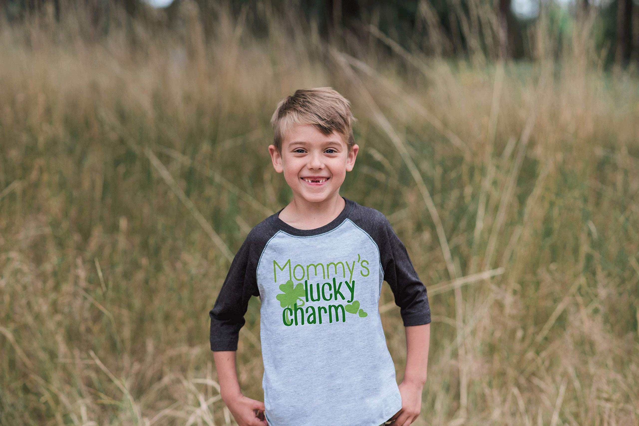 7 ate 9 Apparel Boy's St. Patrick's Day Vintage Baseball Shirt T-Shirt 18 Months Grey and Green
