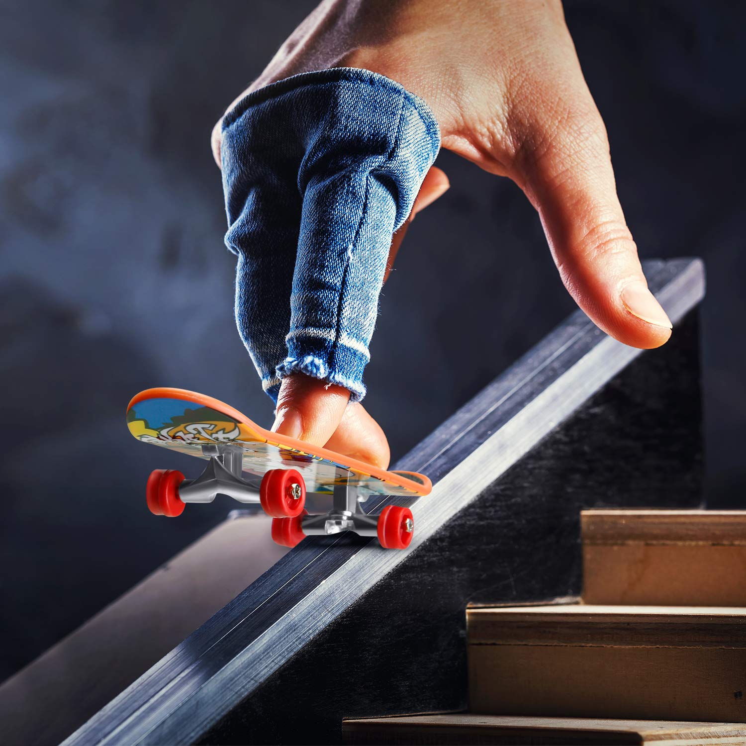 10 Pieces Mini Skateboards Finger Skate Fingerboard Toy Fingertip Movement Board for Adults Boys Girls, Random Pattern(10 Pieces)