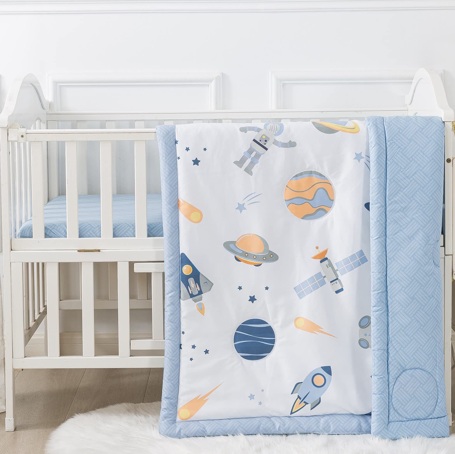 Soul & Lane Space Baby Bedding Crib Set for Boy (Set of 3 - Space Baby Quilt, Crib Fitted Sheet for Boys, and Changing Pad Cover): Washable Space Crib Set, Reversible White and Blue Crib Bed Set