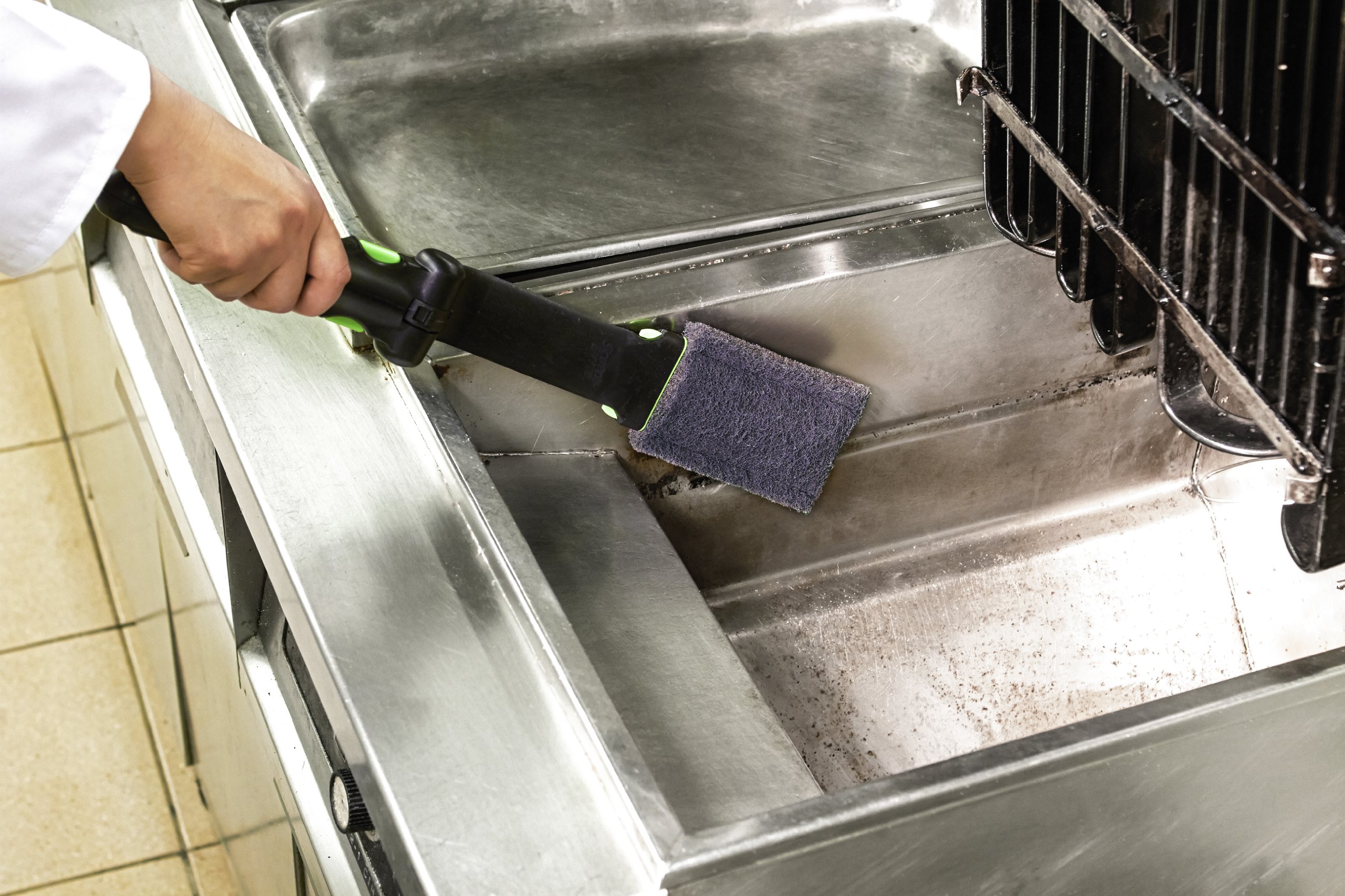 3M Scotch-Brite Fryer And Kitchen Cleaning Tool 905, 1/Case , Black