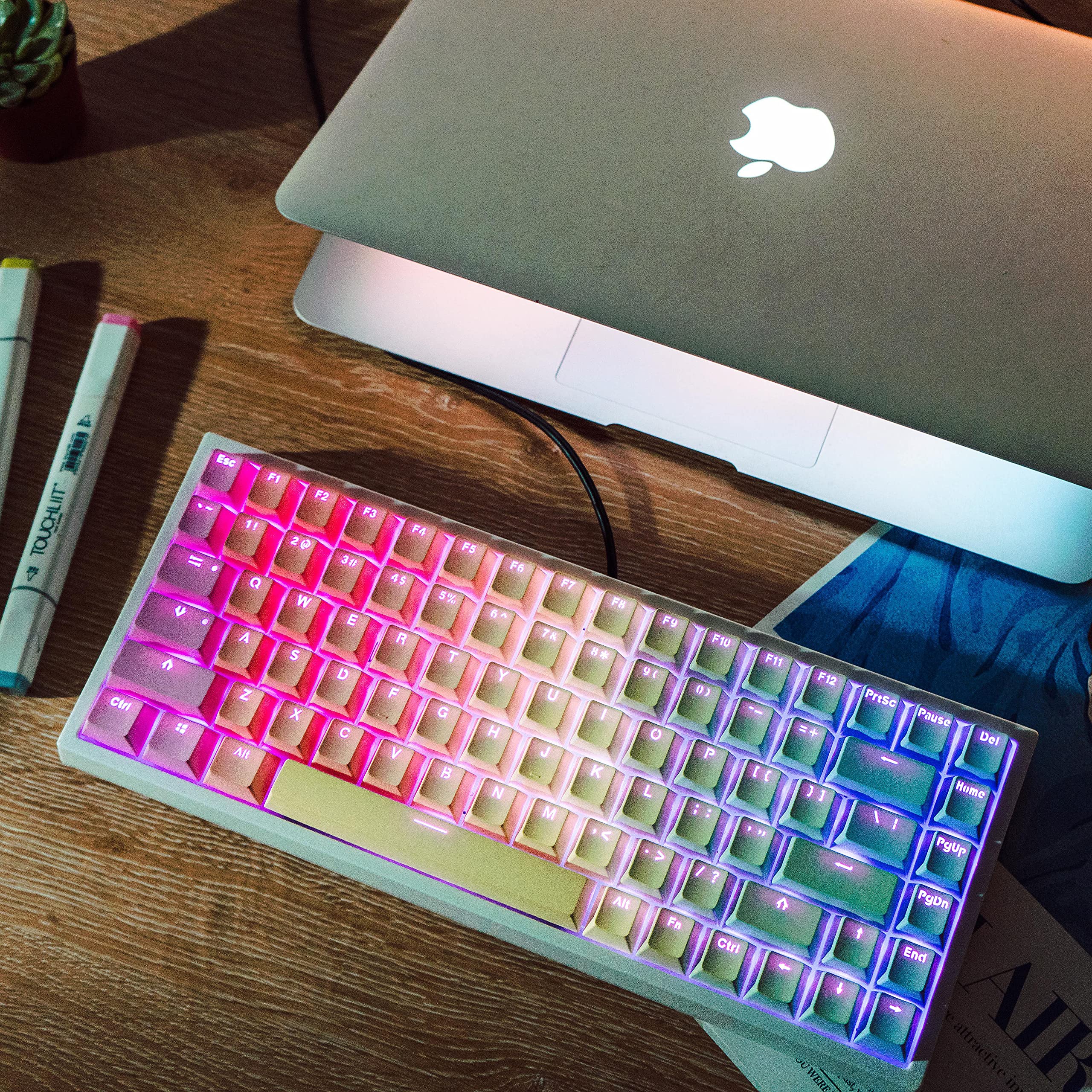 YUNZII Rainbow 84 84-Key RGB Hotswap Wired Mechanical Gaming Keyboard with PBT Shine Through Keycaps for Mac/Win/Gamers (Gateron Brown Switch, Rainbow)
