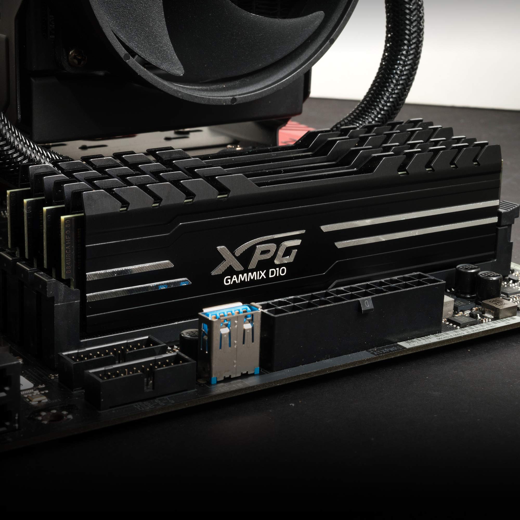ADATA XPG GAMMIX D10 16GB Kit (2X 8GB) DDR4 3200MHz (PC4-25600) CL16 XMP 2.0 DIMM Memory Module Low Profile Black