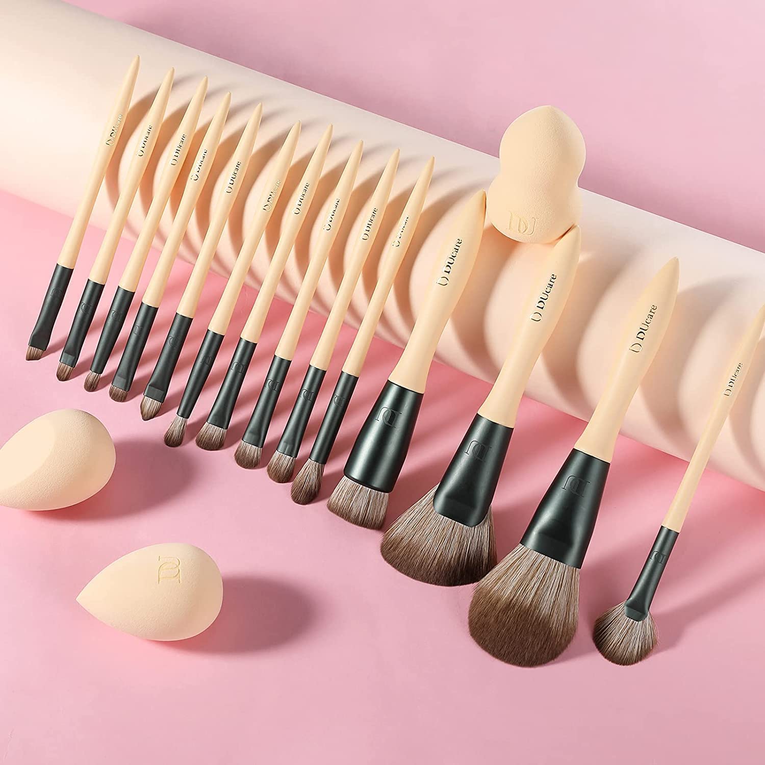 DUcare Makeup Brushes 14Pcs with 3Pcs Makeup Spong & Cosmetic Bag - Lime Mojito Series Christmas Gifts Professional Kabuki Foundation Blending Brush Face Powder Blush Concealers Eye Shadows
